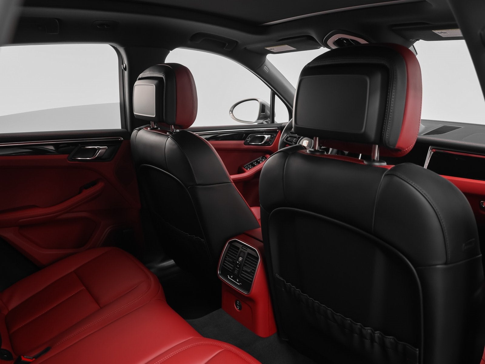 2026 Porsche Macan T Rancho Mirage TX | Cathedral City Palm Desert Palm ...