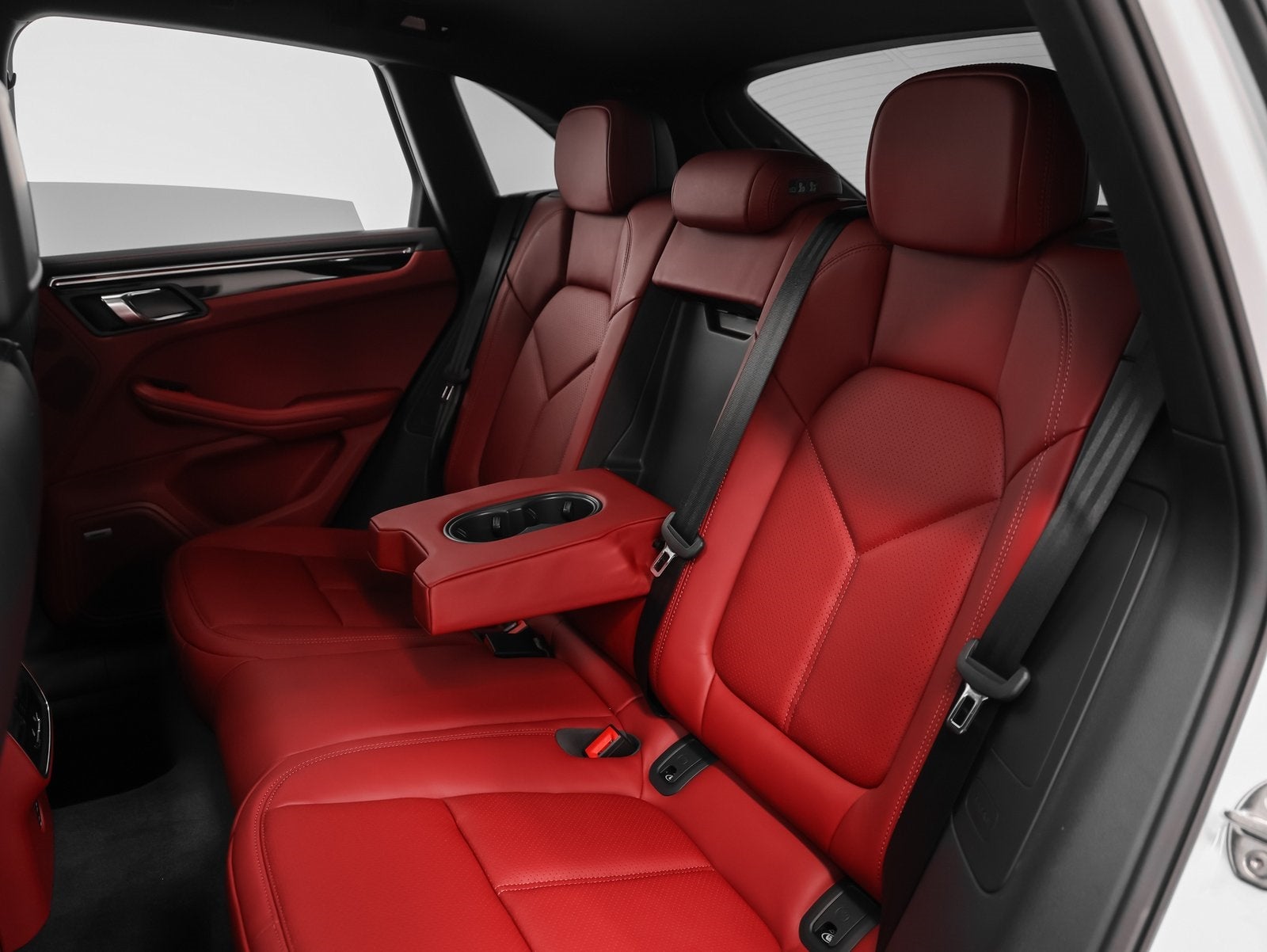 2026 Porsche Macan T Rancho Mirage TX | Cathedral City Palm Desert Palm ...