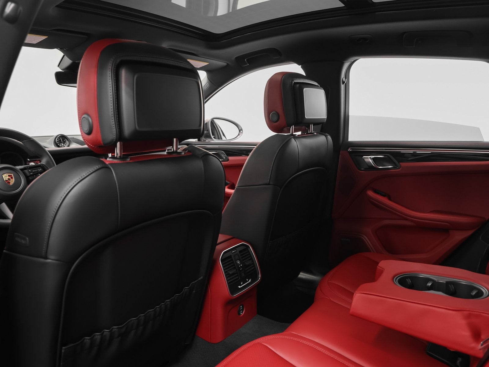 2026 Porsche Macan T Rancho Mirage TX | Cathedral City Palm Desert Palm ...